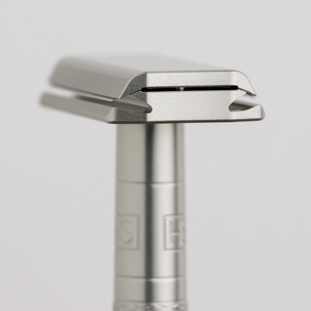 Henson Safety Razor 2.0 AL13 Mild - Steel Blue - Scheersalon.nl